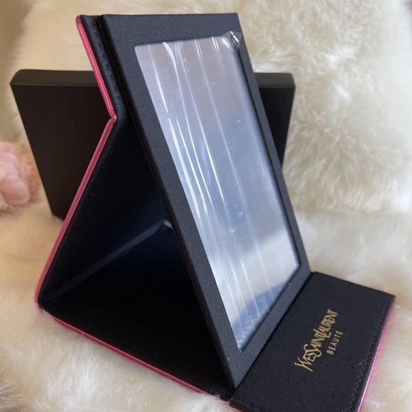 Yves Saint Laurent | Makeup | Ysl Yves Saint Laurent Pink Mirror ...